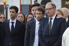 Matthew and Peter Caruana Galizia have not yet told us who are the crooks they are protecting ...